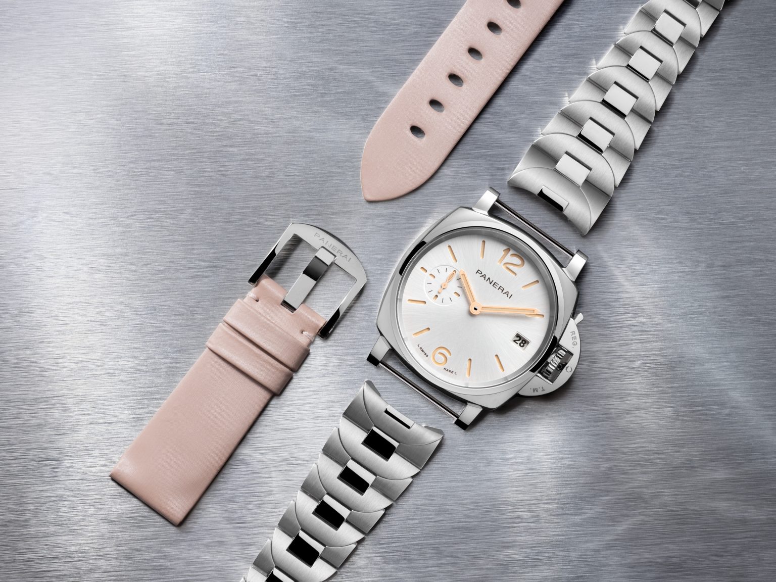 沛納海 Luminor 與 Luminor Due 腕錶系列 推出全新金屬錶鍊 - Carpe Diem 悅時網